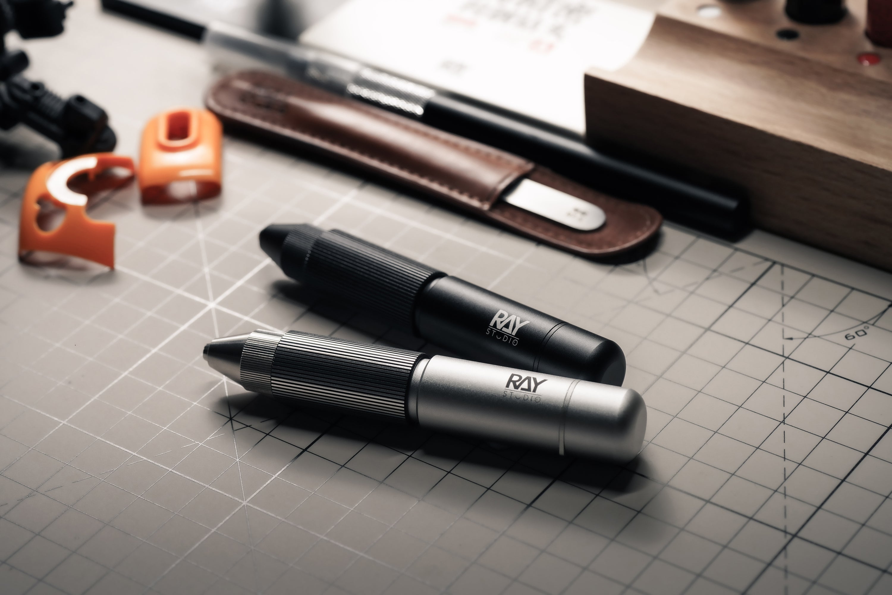 RAYSTUDIO — Designed for Modelers.